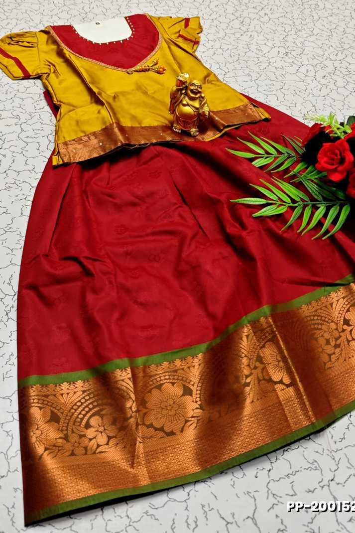 TRADITIONAL KIDS PATTU PAVADAI SET FUNCTION AND FESTIVAL WEAR ...