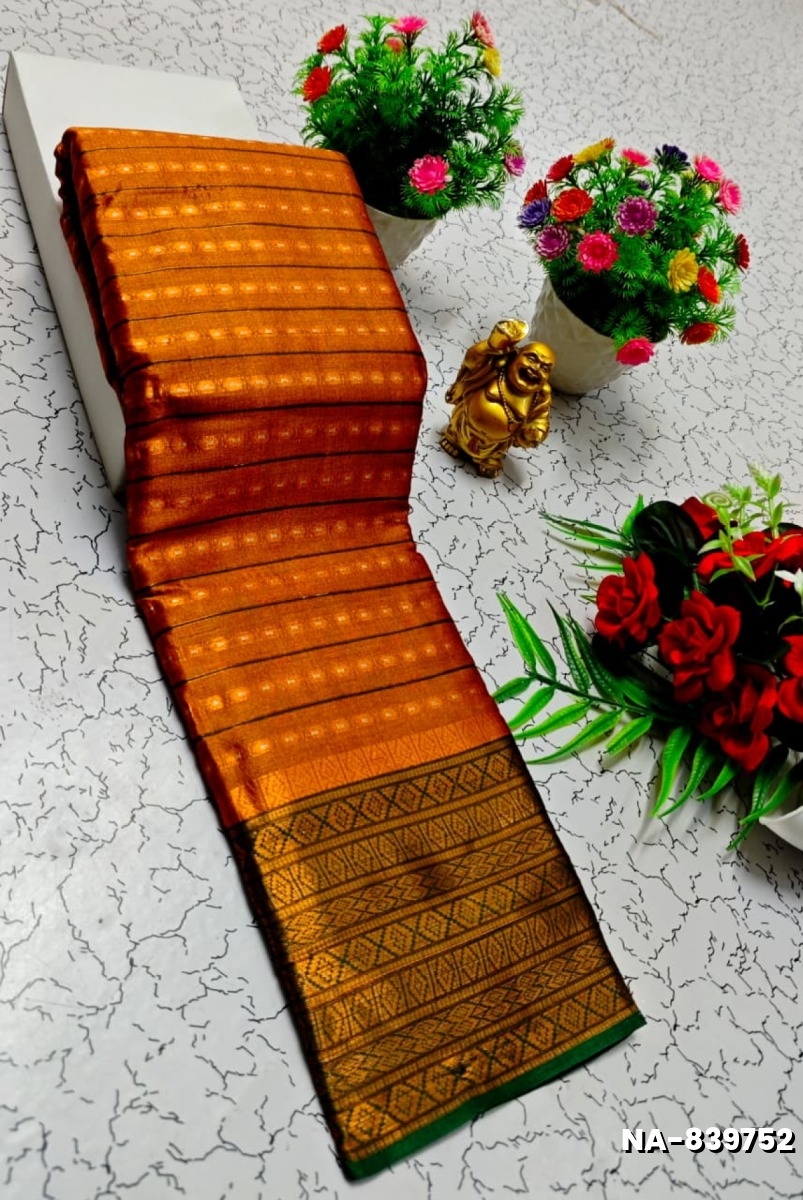 Narayani cotton with classic zari temple border - venthaya colour